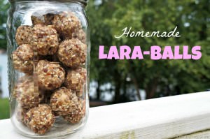 Homemade Lara-Balls With Cashews, Dates and Peanut Butter