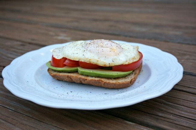 How To Make the Perfect Over-Medium Egg - A Healthy Slice of Life