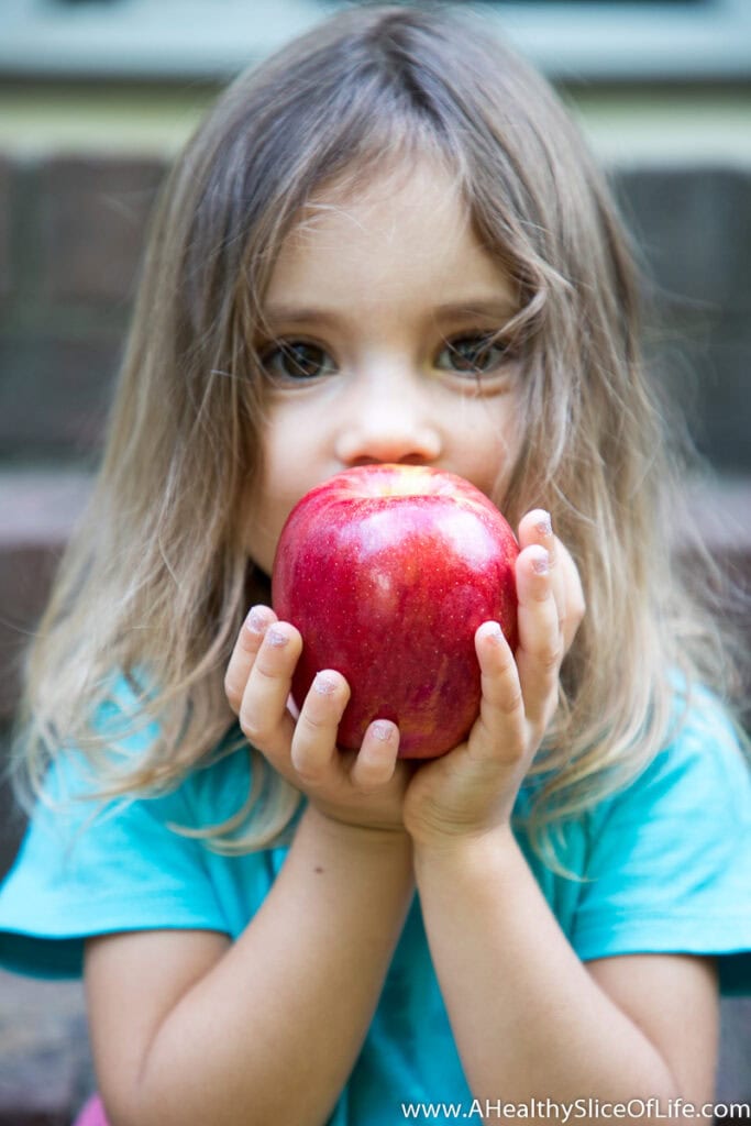 Kindergarten Homeschool September Unit: APPLES!
