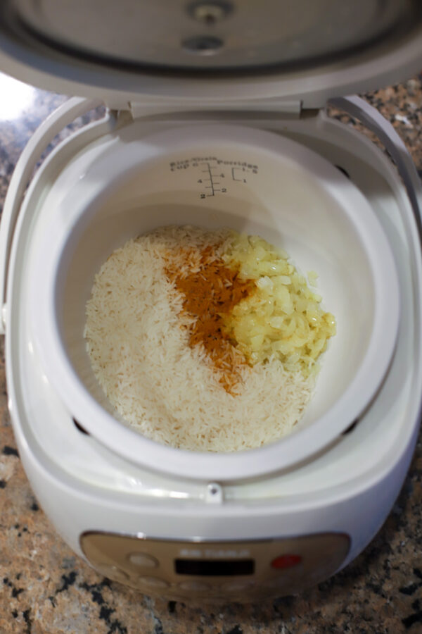 Turmeric Rice Recipe in the Rice Cooker (or not!) - A Healthy Slice of Life